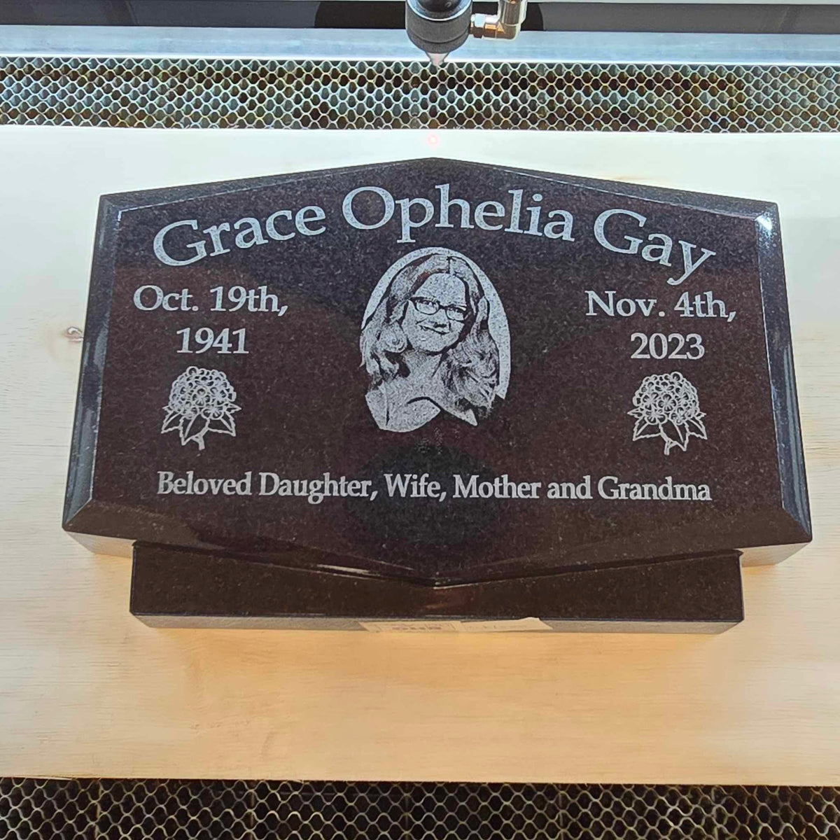 Black Granite Mini Headstone – Pet Memorial, Temporary Grave Marker ...